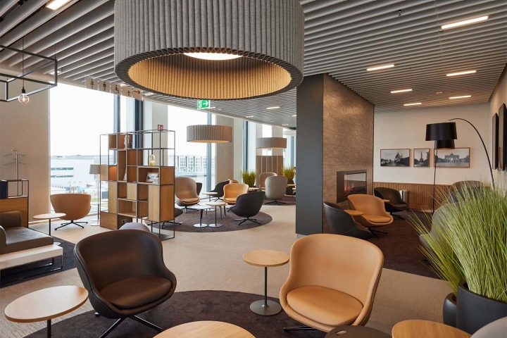Stilvoll entspannen in den neuen Lufthansa Lounges am Flughafen Berlin ...