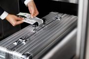 New Premium Self Baggage Drop Off counters | Lufthansa Group