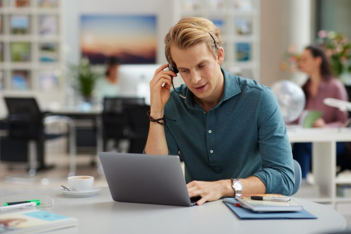 Special assistance & services | Lufthansa Group